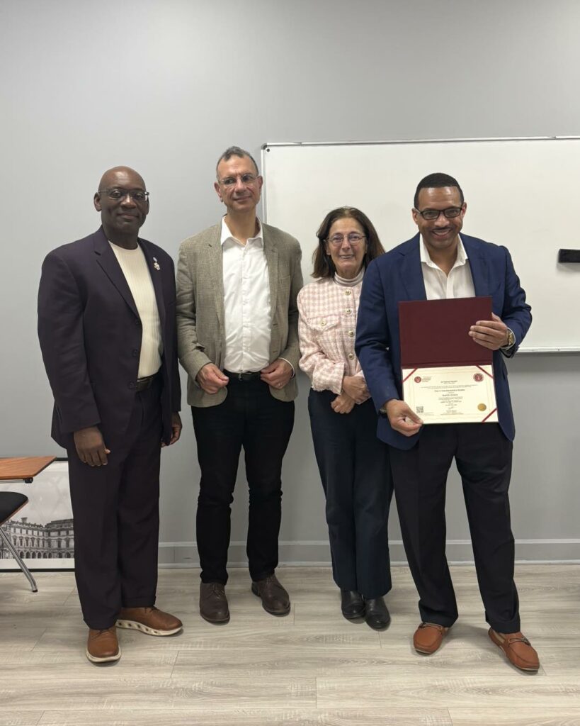 Congratulations to Dr. Rashad Richey on His PhD Defense - Paris ...